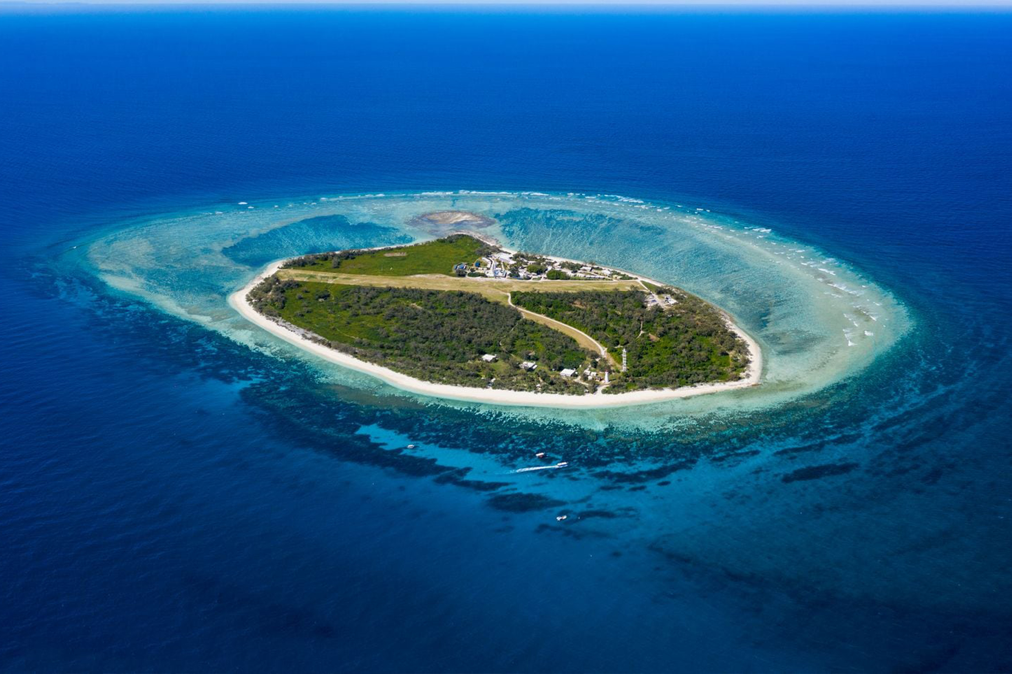 Lady Elliot Island Eco Resort | Mosman Travel | Luxury Travel Specialists