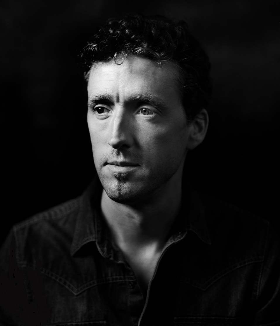 Colm Mac Con Iomaire | Other Voices Artists