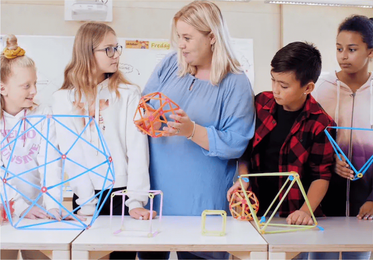 Teaching with Innovation | Strawbees Classroom Kit Empowering Educators ...