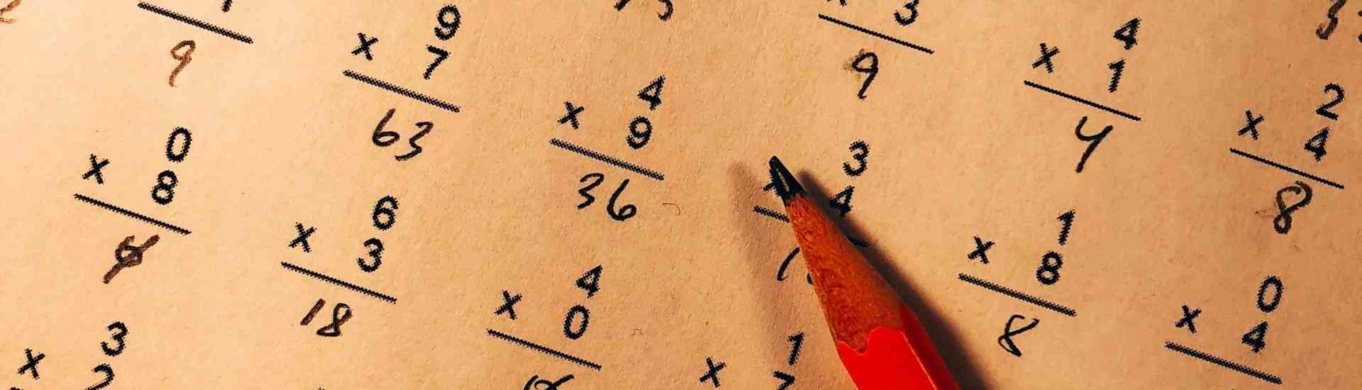 Personalbedarf berechnen: In 3 Schritten [mit Formeln]