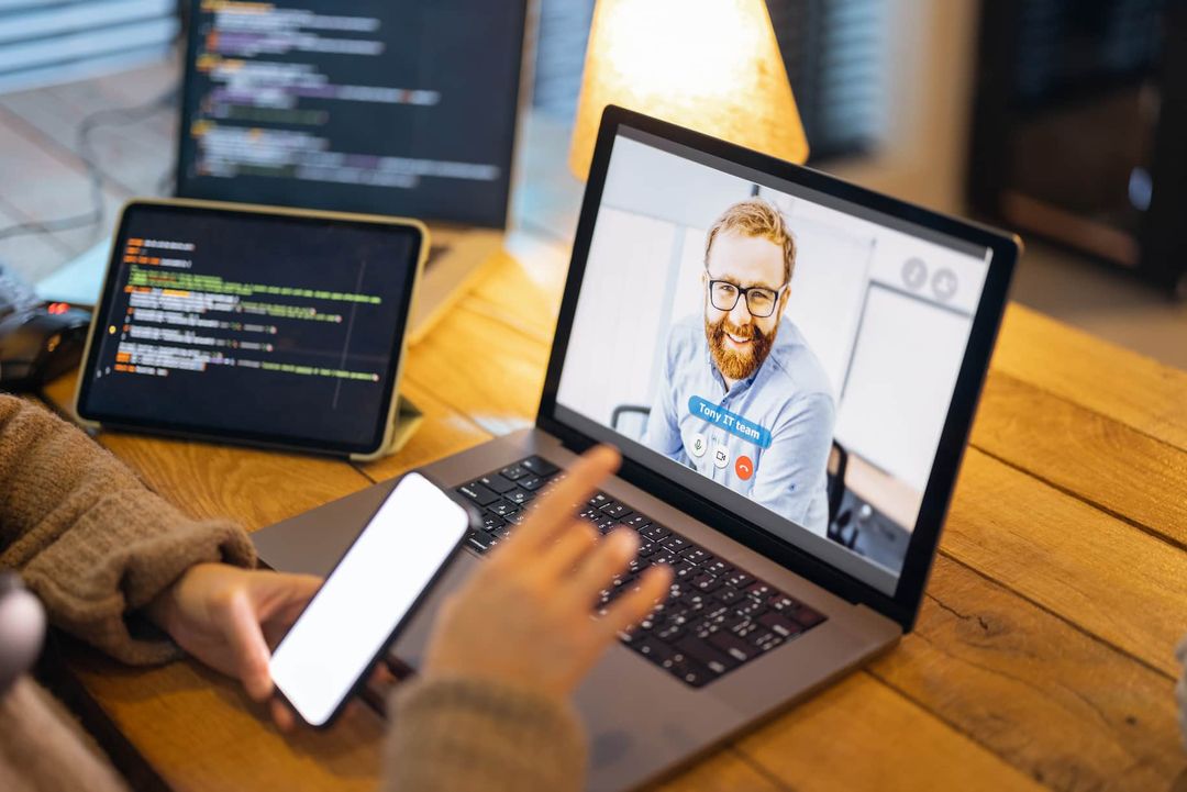 12 diversity questions for interviews (with examples!)