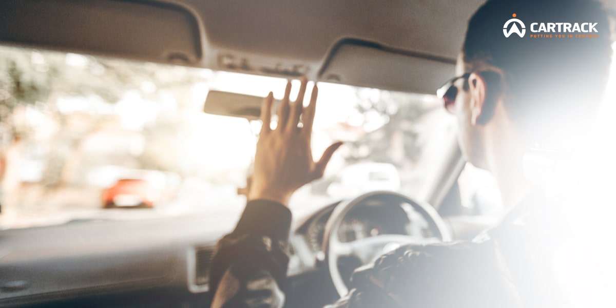 Hijackings in SA: 6 ways to protect yourself from a hijacking | Cartrack SA