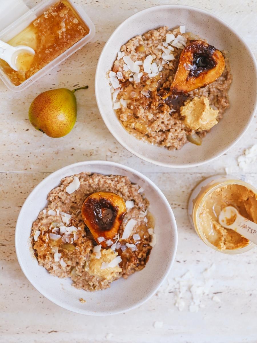 Healthy Cinnamon Pear Porridge