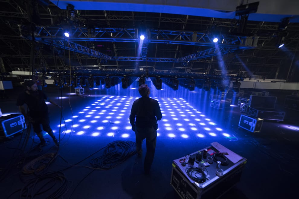 Intel ‘Interactive Light’ Art Installation | Production Club