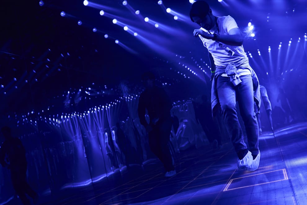 Intel ‘Interactive Light’ Art Installation | Production Club