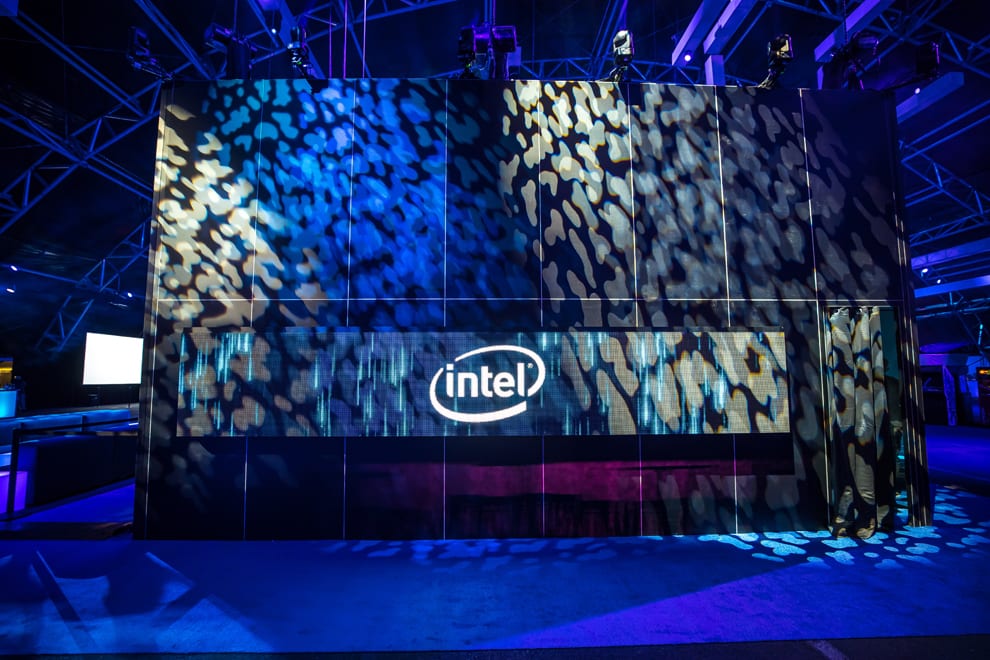 Intel ‘Interactive Light’ Art Installation | Production Club