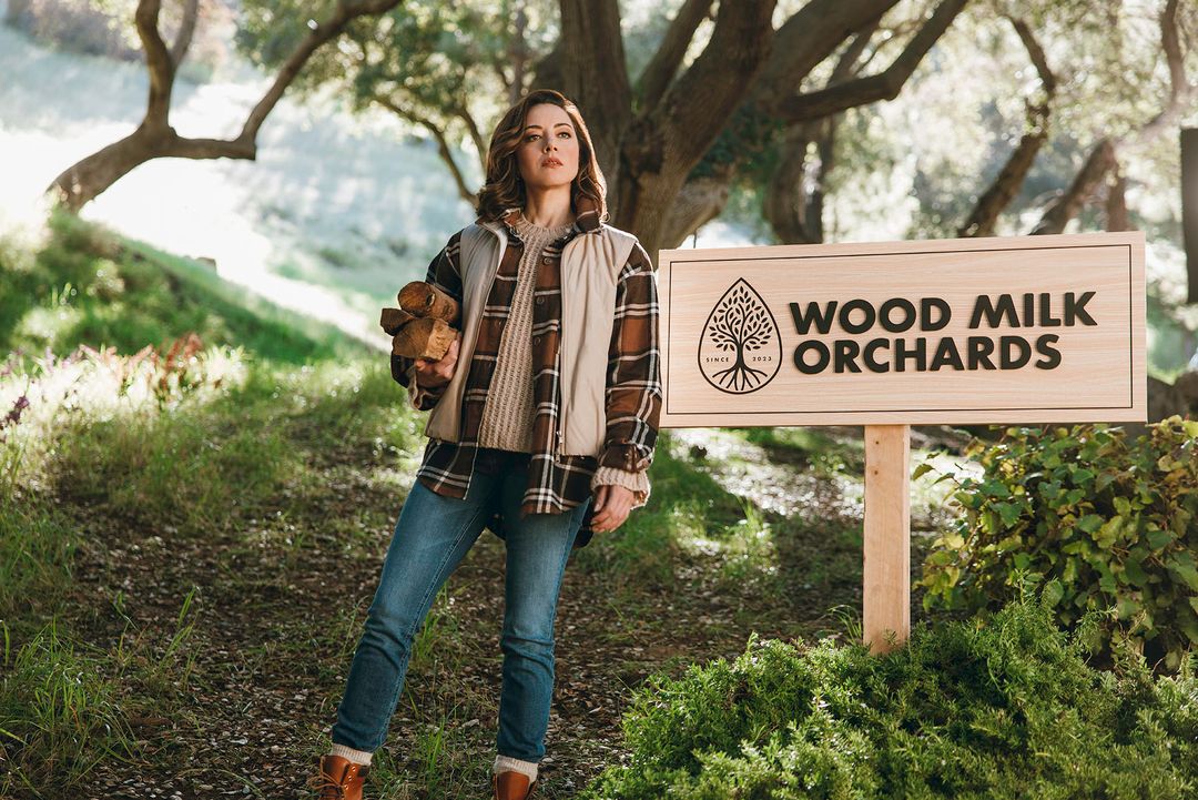 Behind MilkPEP’s New “Wood Milk” Campaign featuring Aubrey Plaza | GALE ...