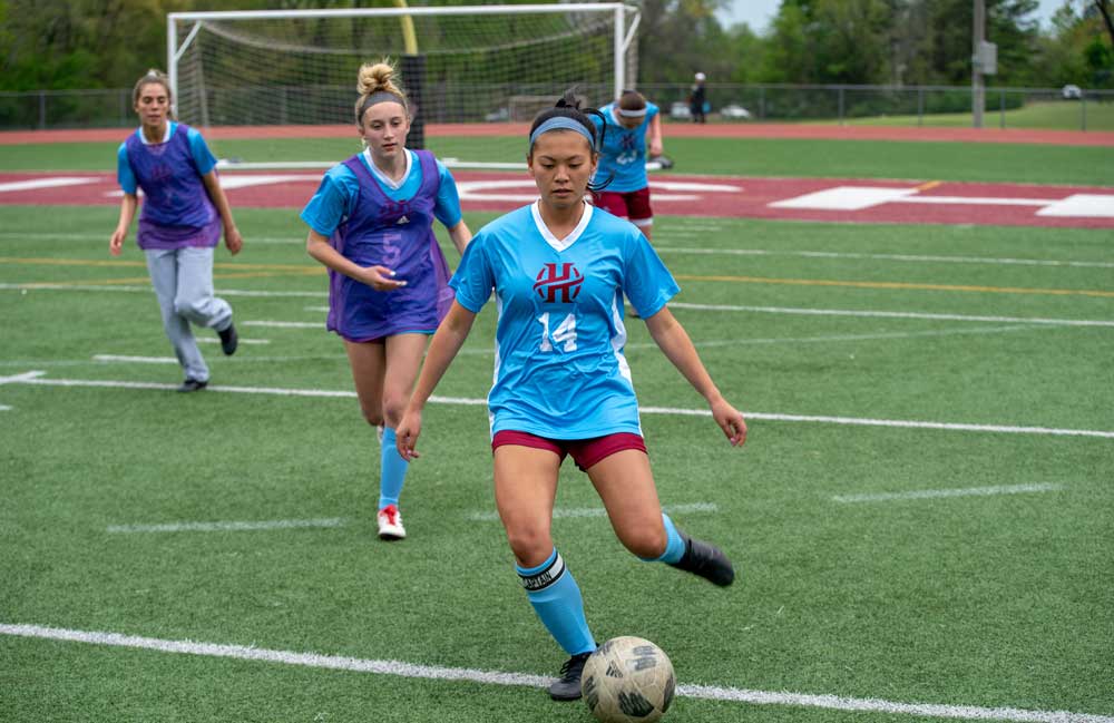 Soccer-Girls | Holland Hall School