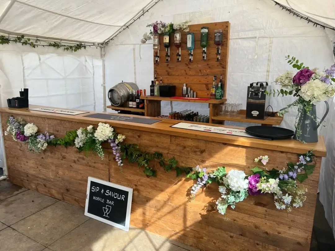 Best Wedding Bars for Hire | Hire the Best Bars for Weddings