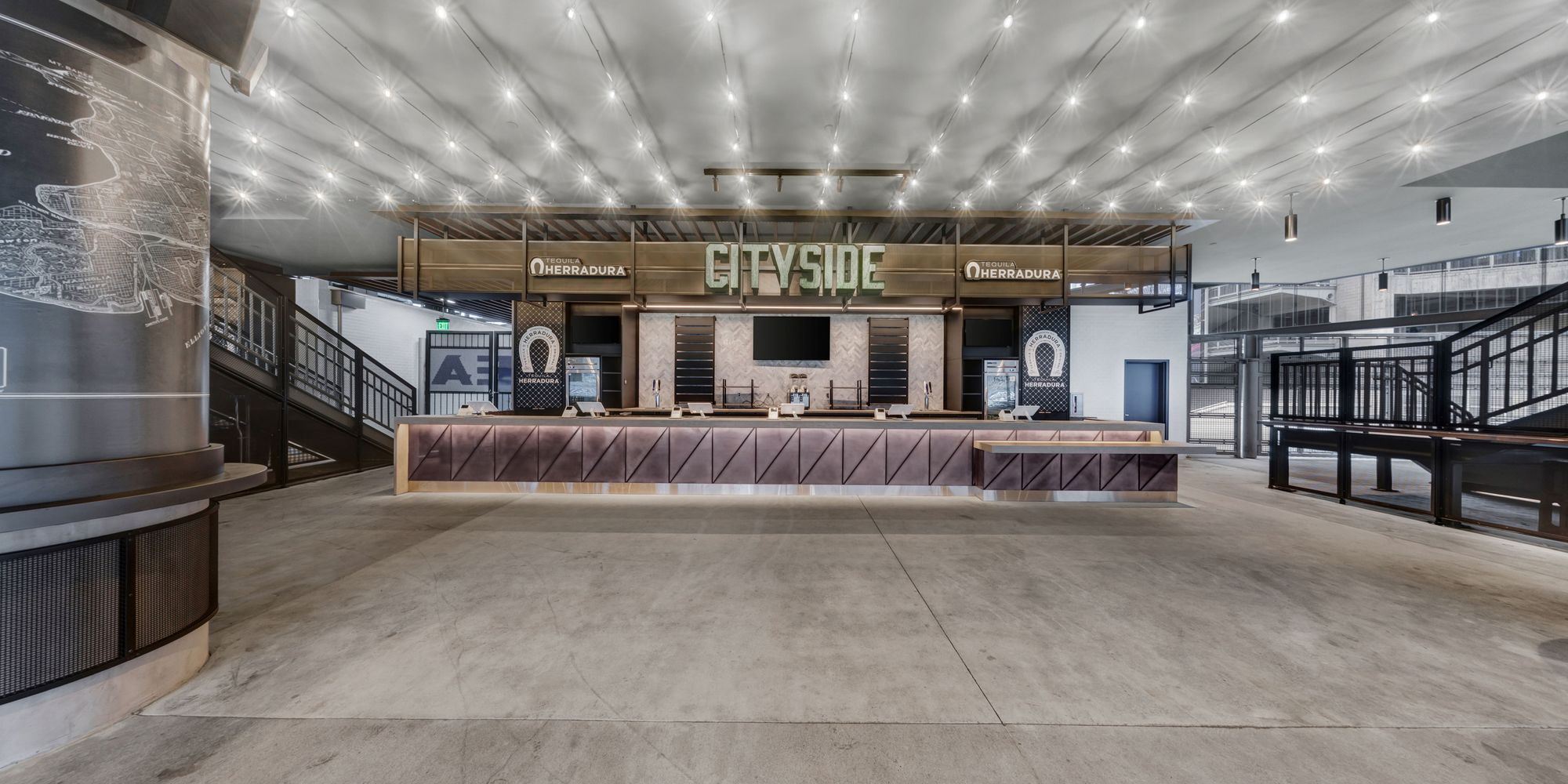 Lumen Field - Event Space: Cityside Bars