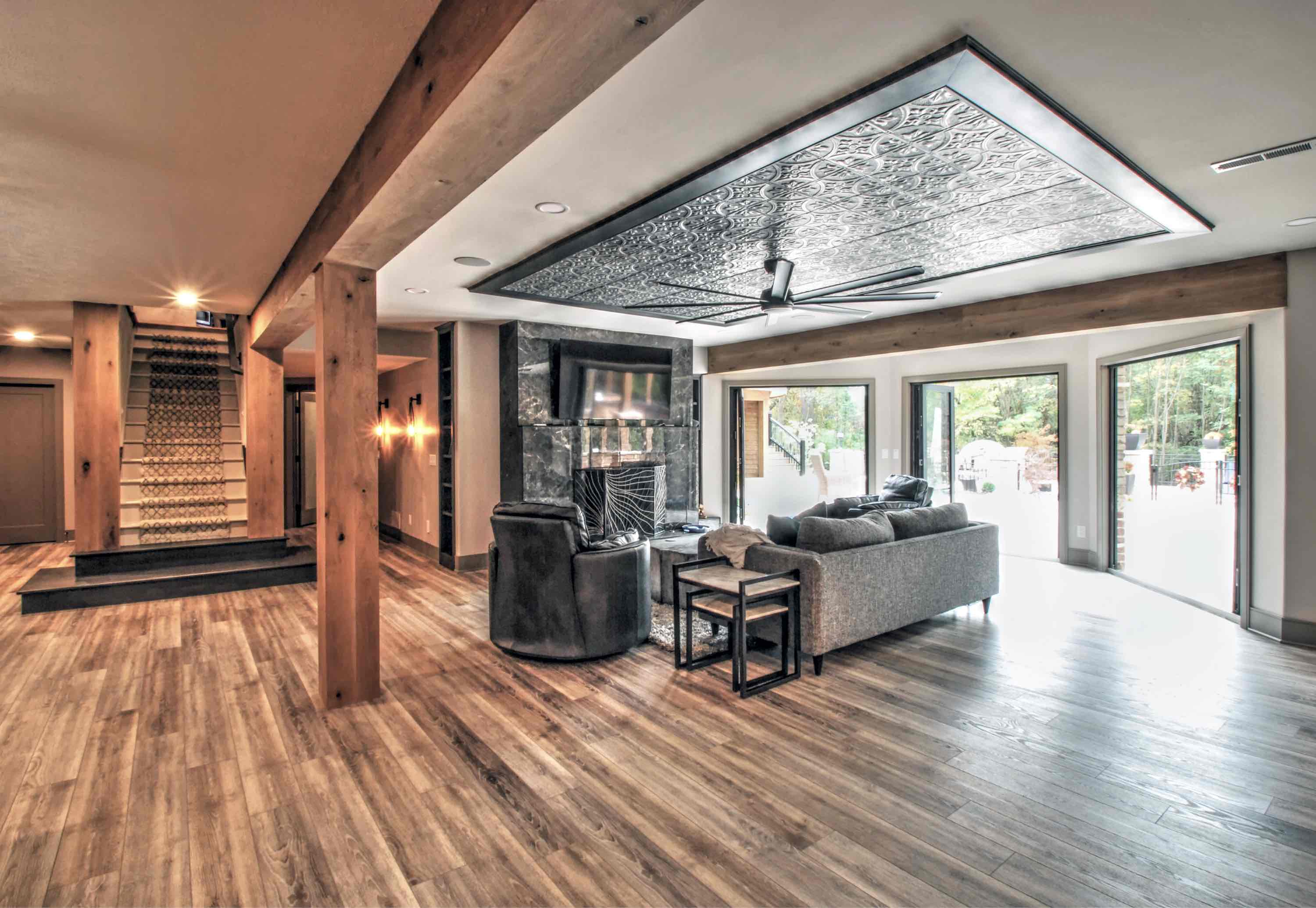 House underneath the House - Lake House Design