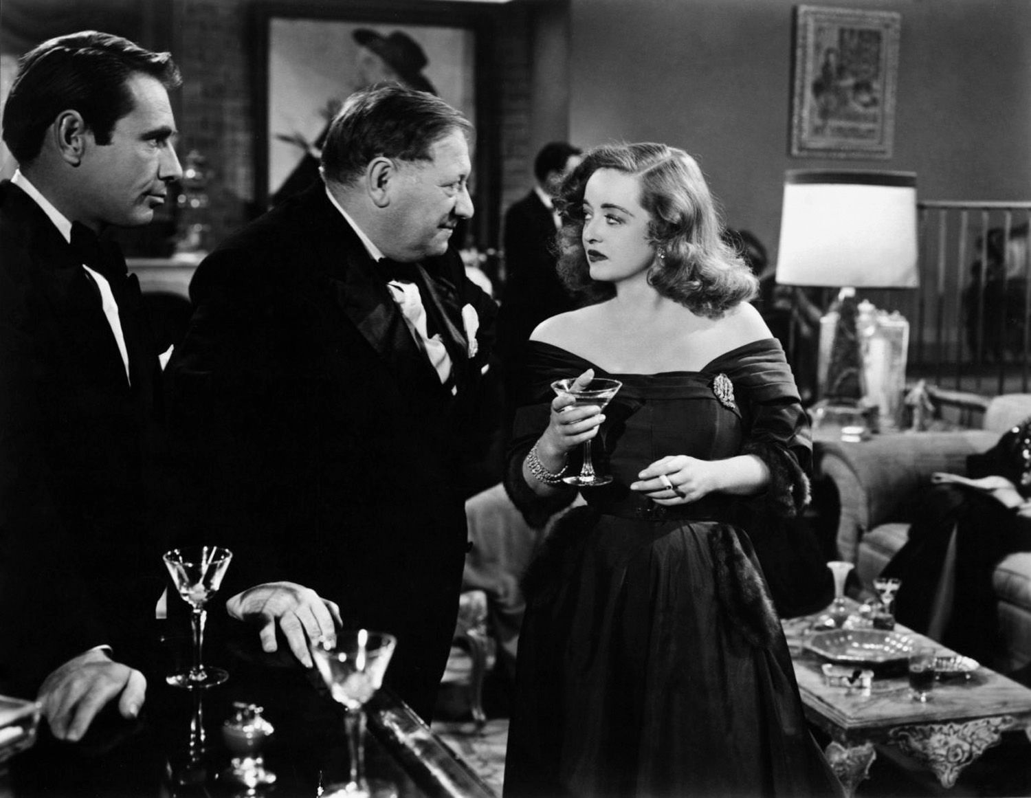 All About Eve Character Profiles Lisa s Study Guides