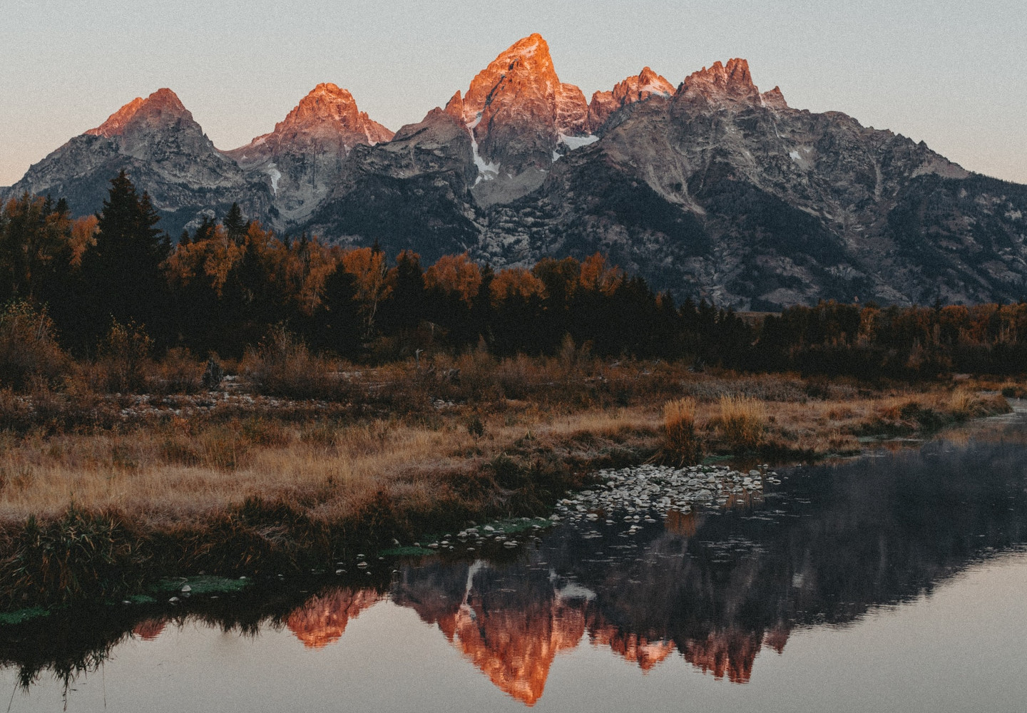 Wyoming Motorcycle Rides | Discover the Best Routes - REVER