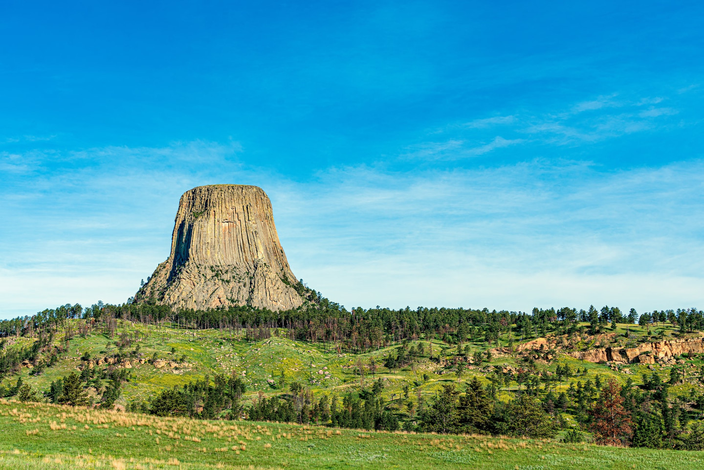 Wyoming Motorcycle Rides | Discover the Best Routes - REVER