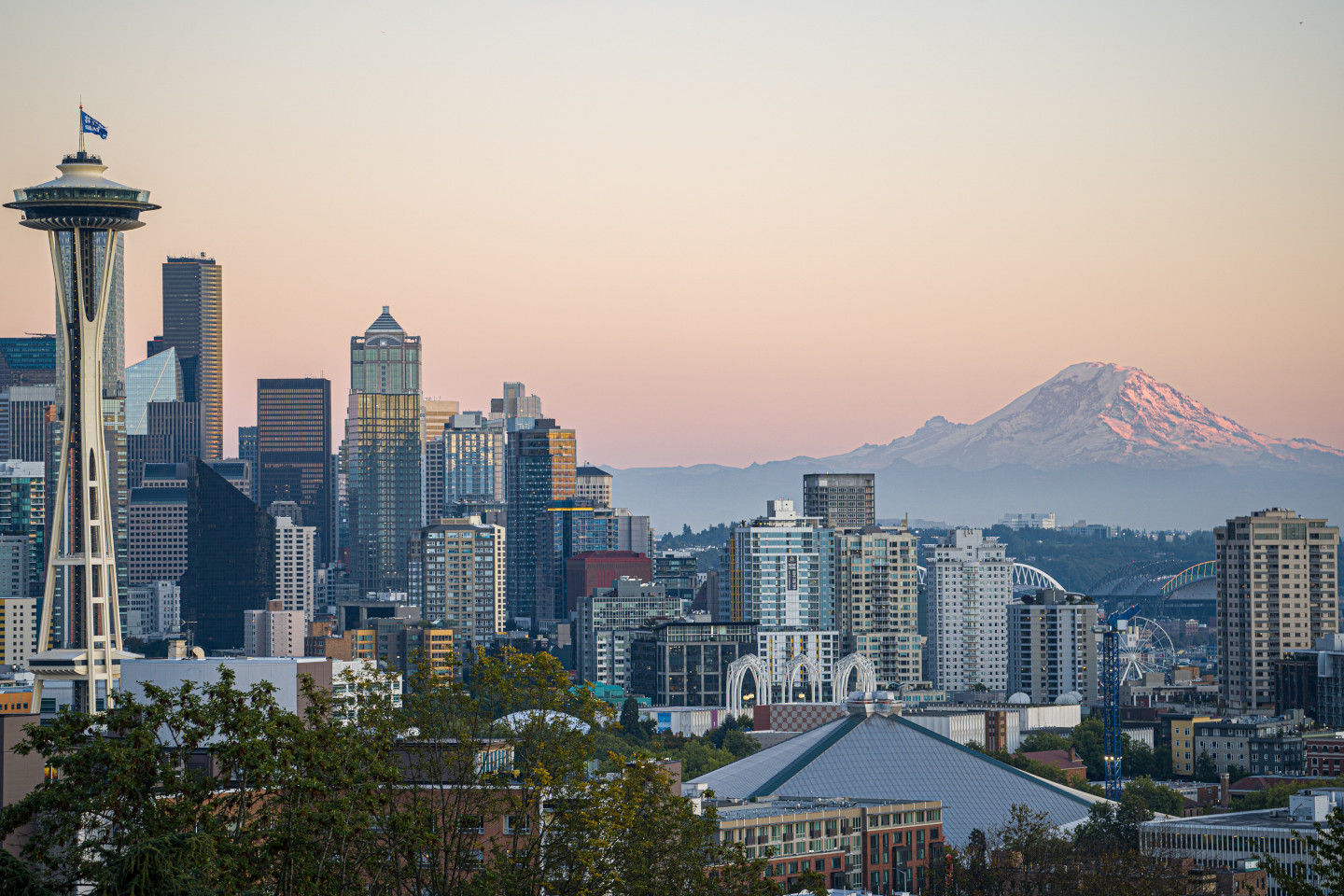 Seattle Motorcycle Rides | Explore The Best Routes & Roads - REVER
