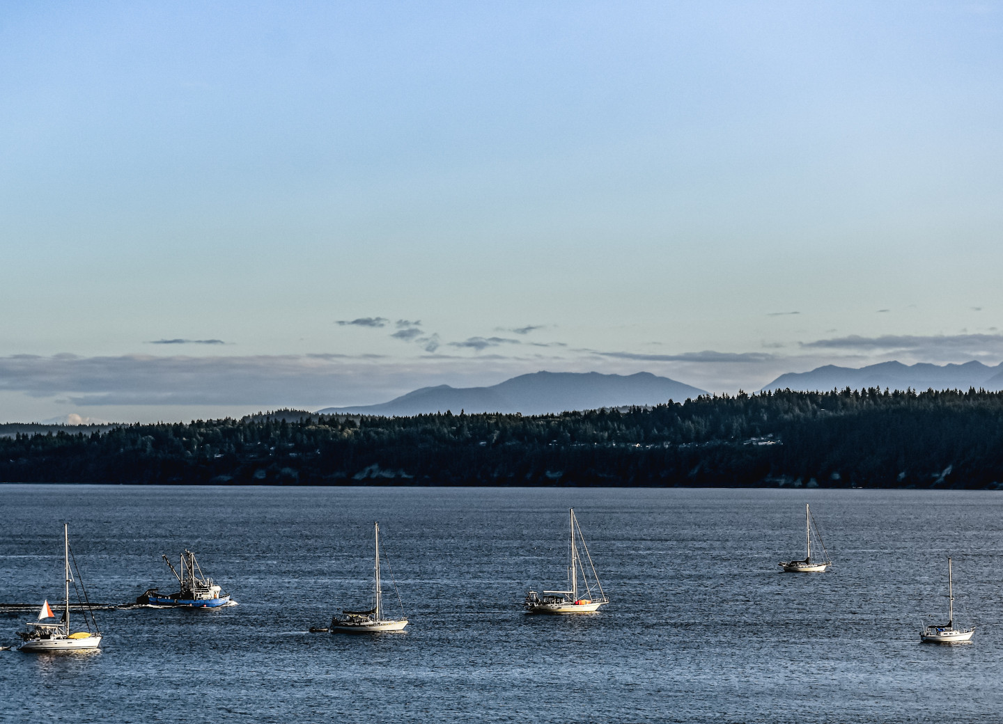 Seattle Motorcycle Rides | Explore The Best Routes & Roads - REVER