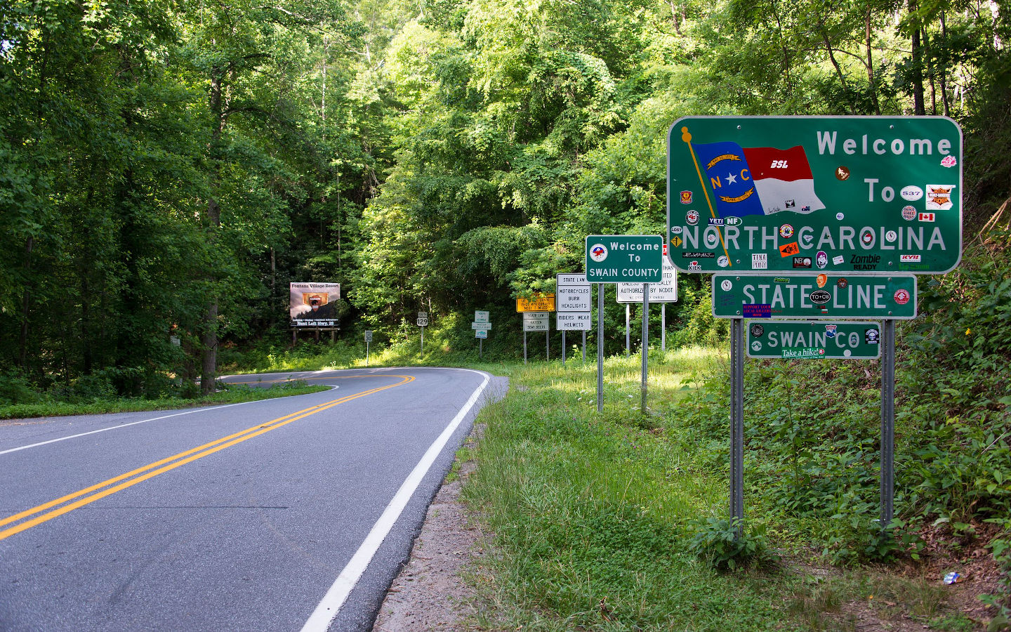 Asheville NC Motorcycle Rides | Explore The Best Roads - REVER