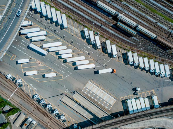 Removable Gooseneck (RGN) Trailer Trucking Service | Cowtown Express