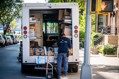 What is Last Mile Delivery? - Mapbox