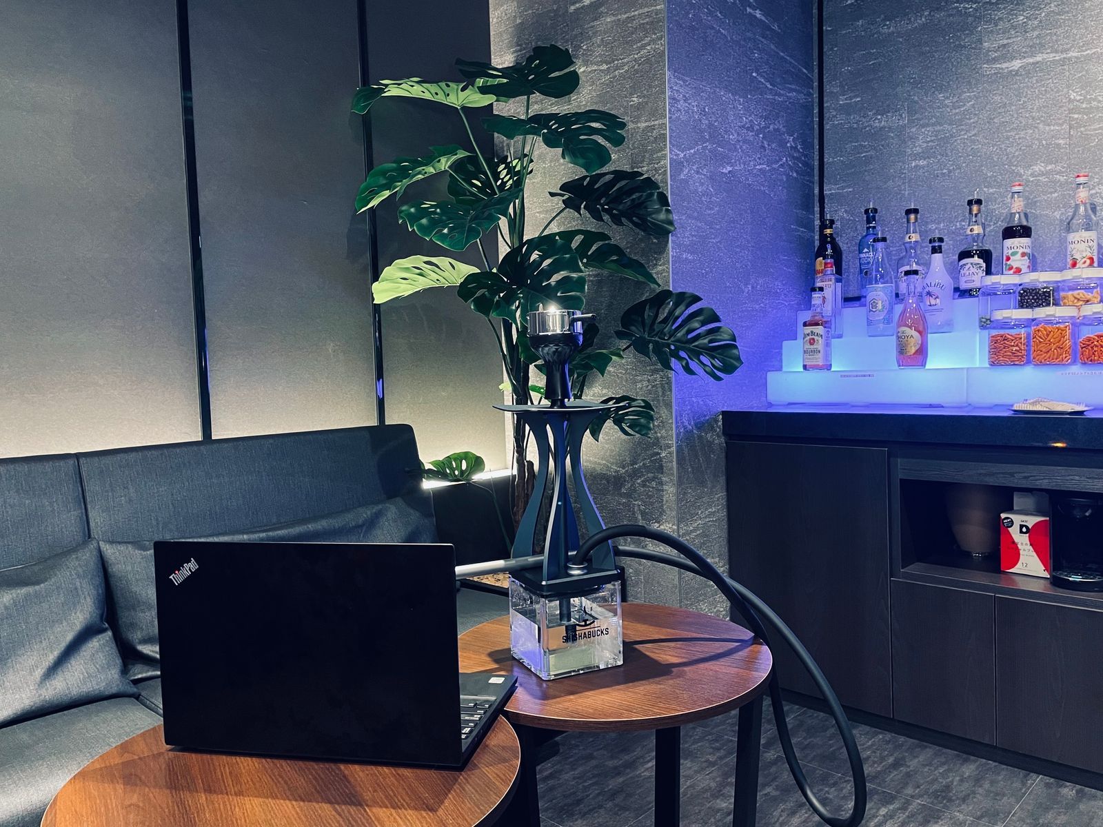 Shisha Cafe&Lounge KEMURI LAB 秋葉原シーシャ（シーシャカフェアンドラウンジ ケムリラボ アキハバラシーシャ ...