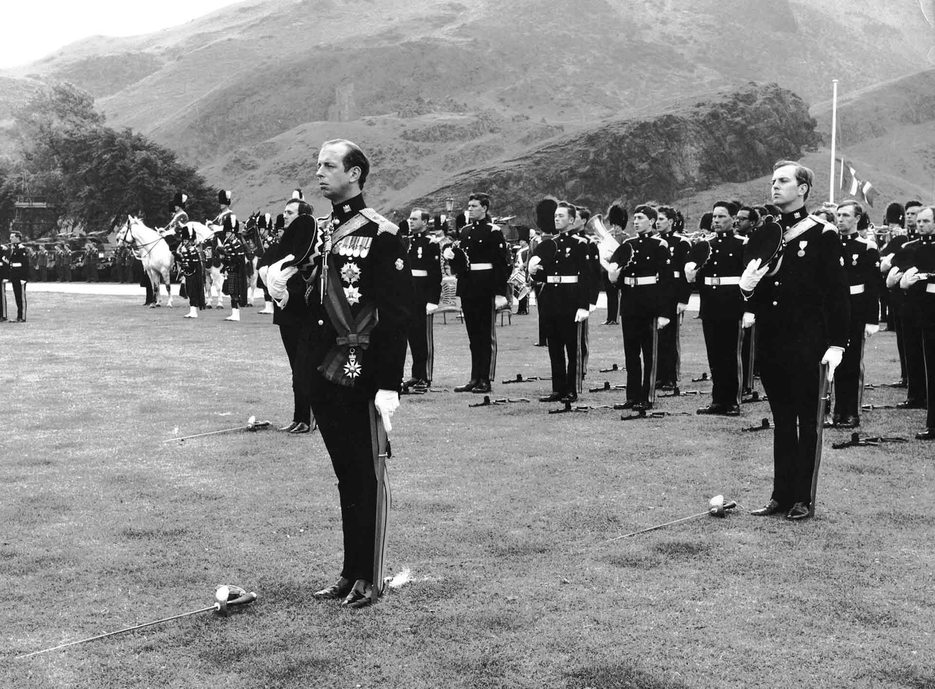 The Royal Scots Dragoon Guards - THE ROYAL SCOTS DRAGOON GUARDS