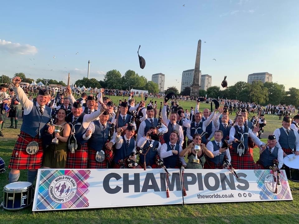 The Royal Scots Dragoon Guards - SCOTS DG PIPES AND DRUMS