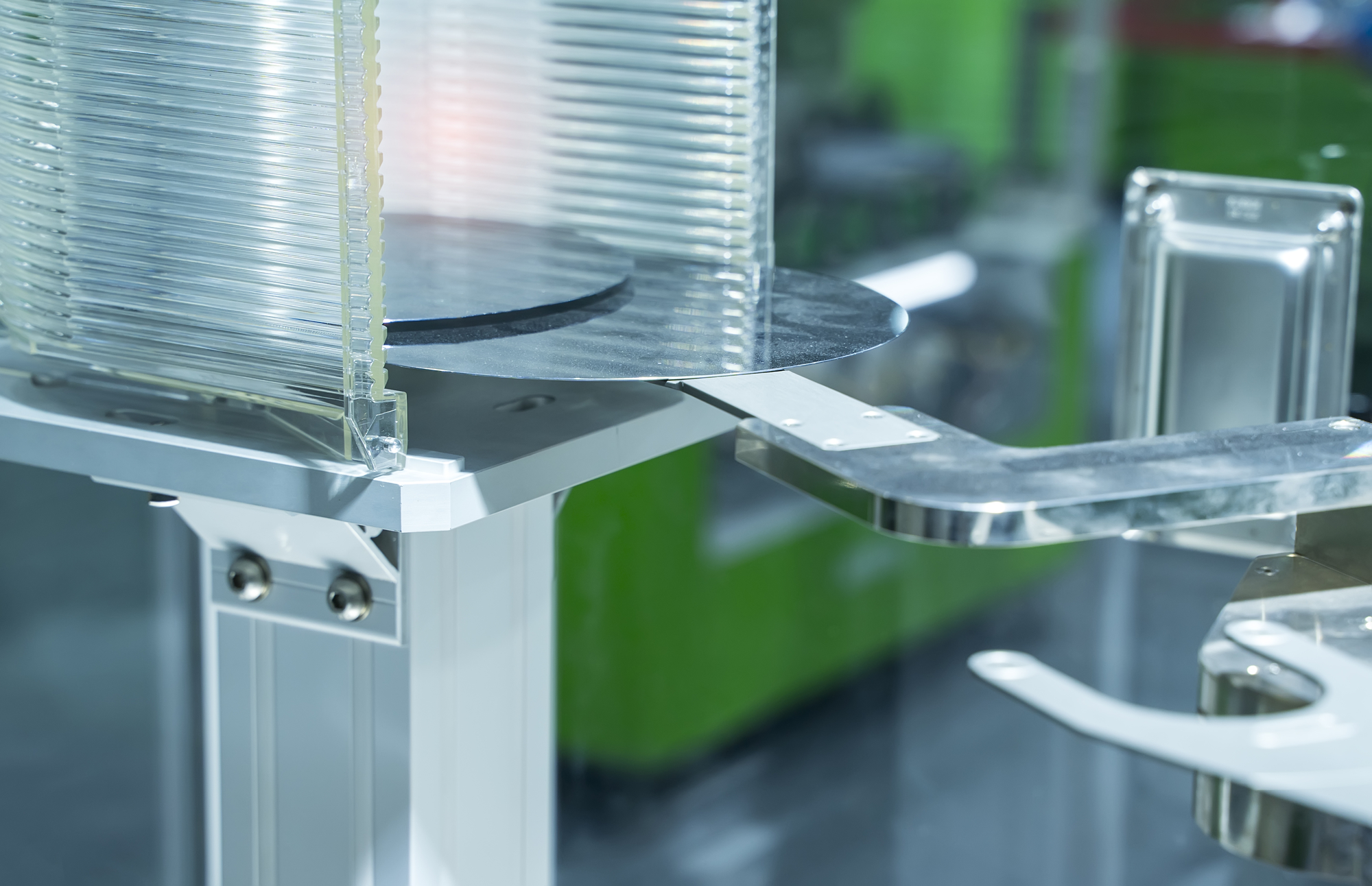 Thin Silicon Wafer Grinding & Removal Processes