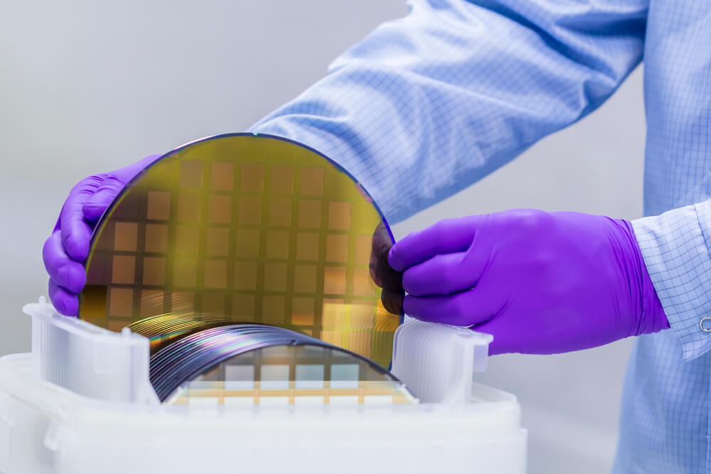 Silicon Healers: Revolutionizing Healthcare with Wafer-Thin Precision
