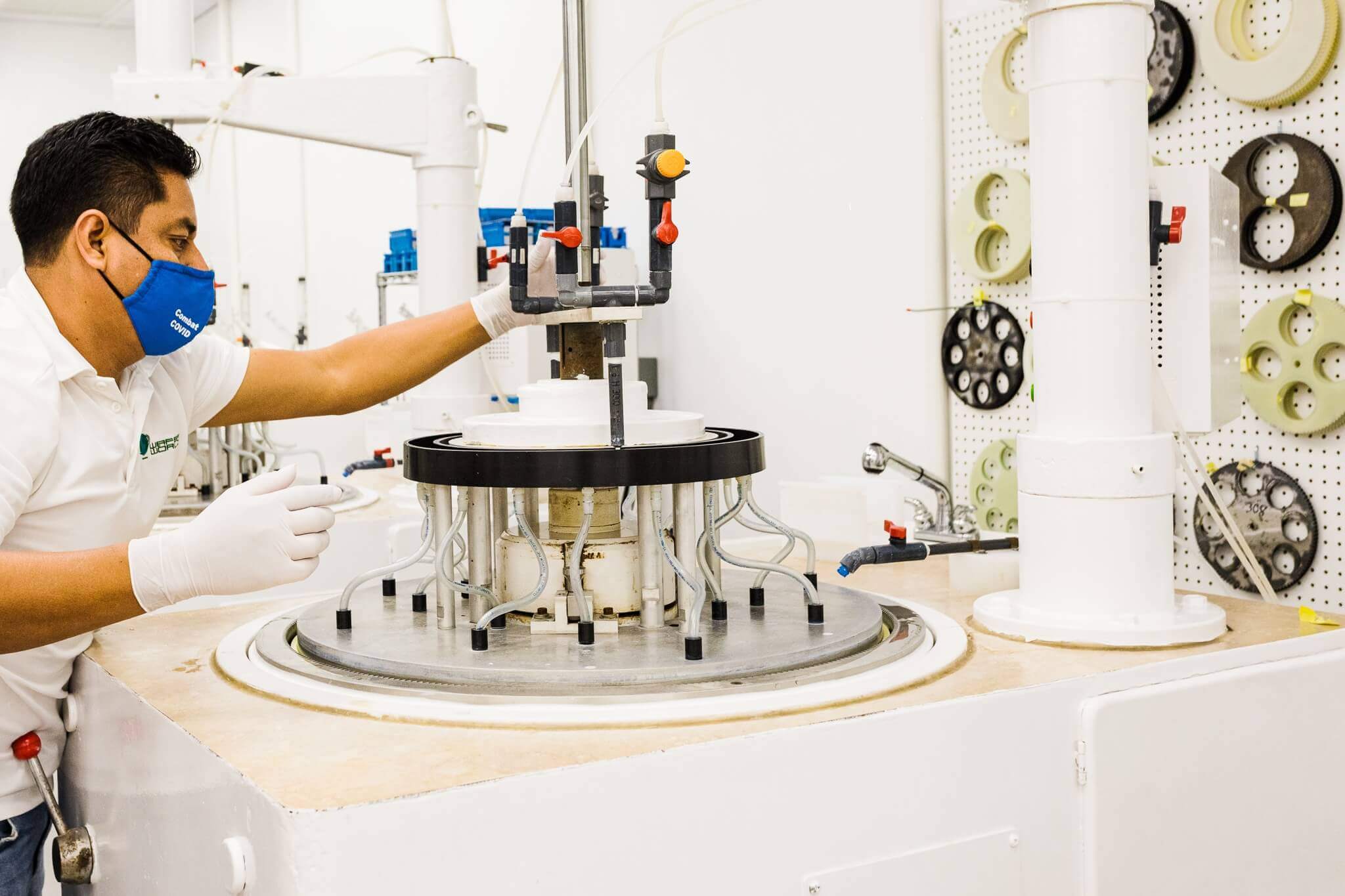 The Dance of Double Side Polishing in the Semiconductor Spotlight!