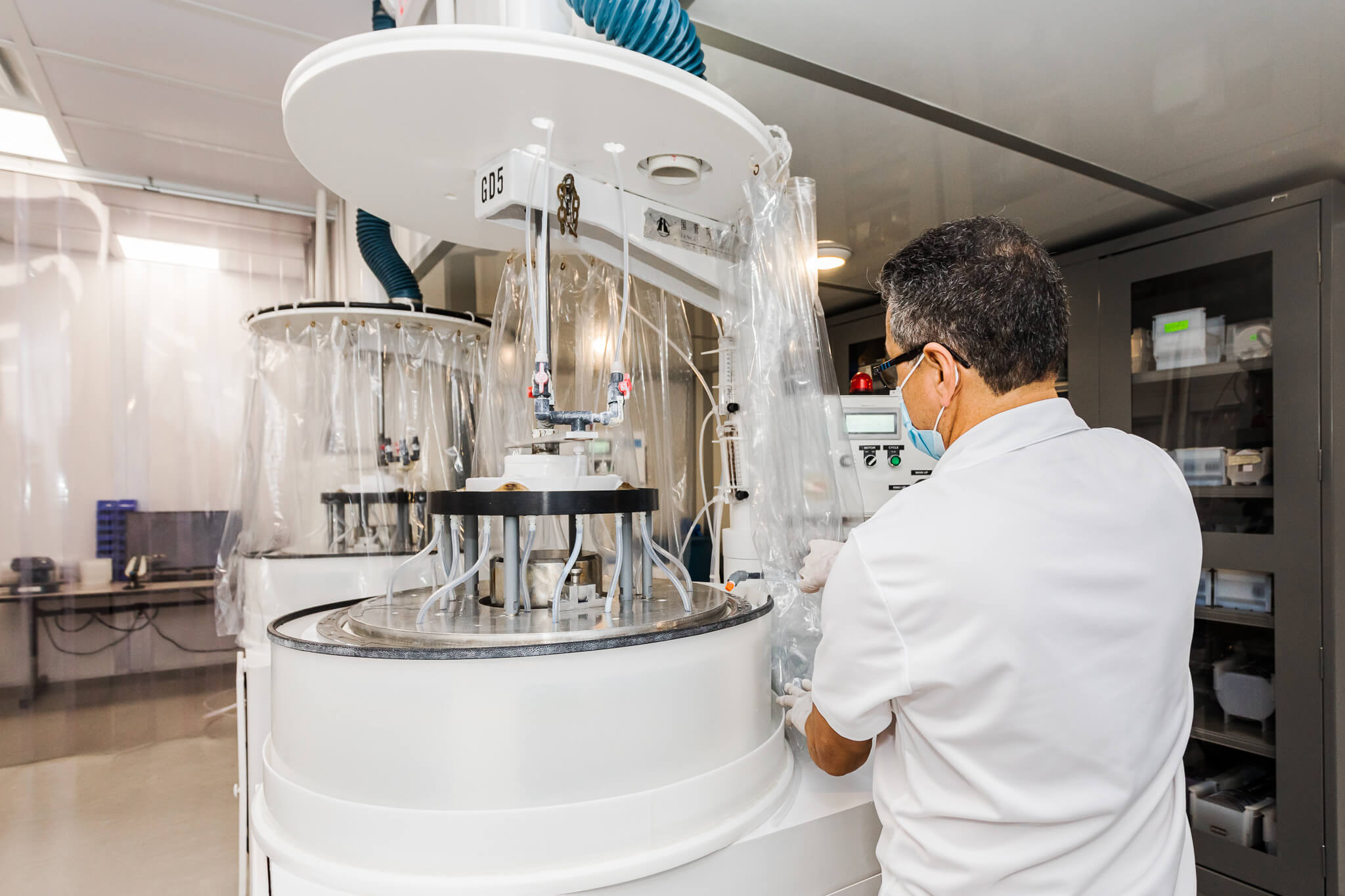 Silicon Wafers Rev Up Innovation in Automotive Electronics