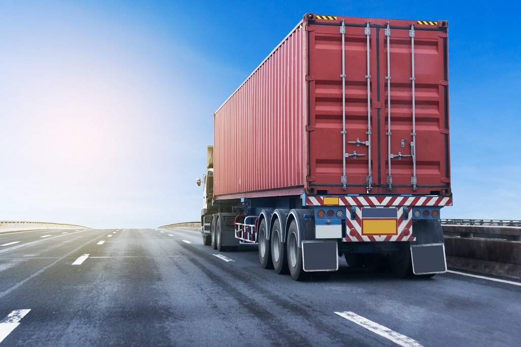 What Is Inbound And Outbound Logistics: What's The Difference?
