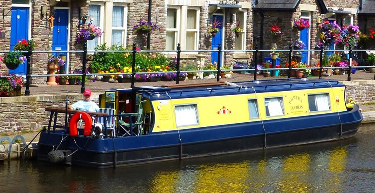 Roadhouse Narrowboats fleet - Gilwern Duchess