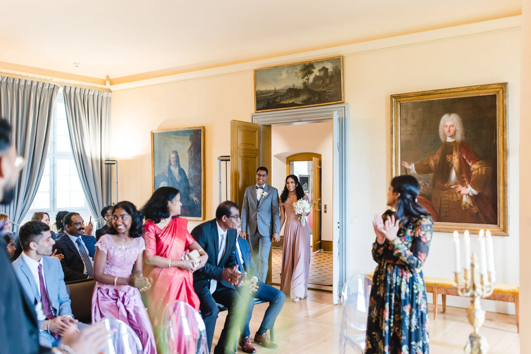 Wedding photographer: A civil wedding at Waldegg Castle