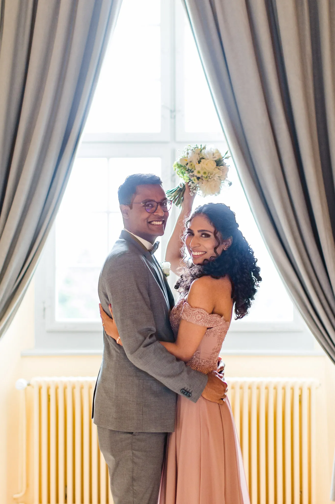 Wedding photographer: A civil wedding at Waldegg Castle