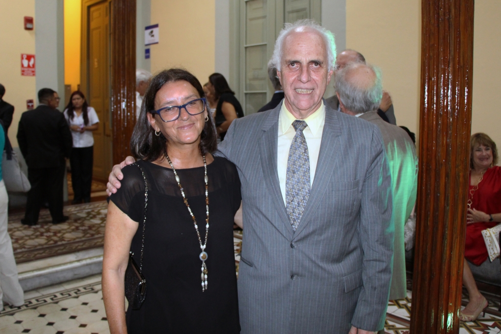 Donación de colección musical de la familia Arbulú