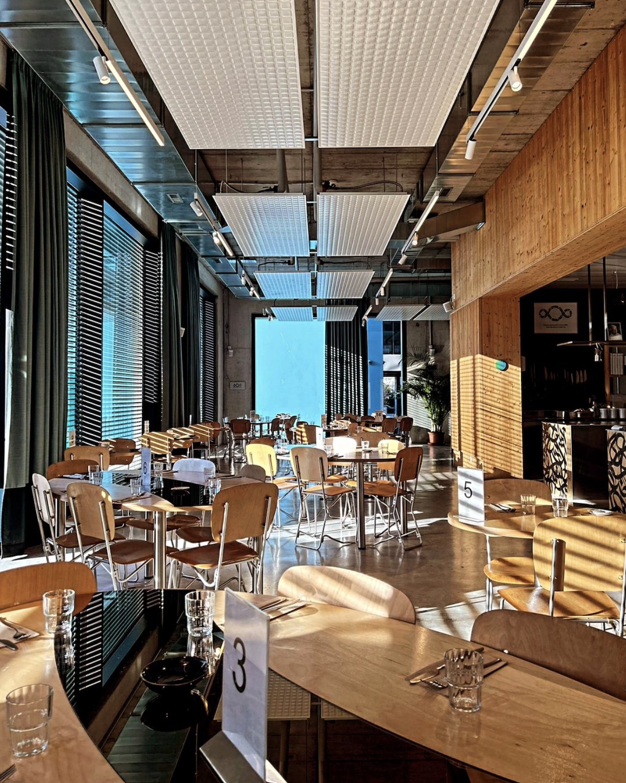 GENÈVE : REFETTORIO