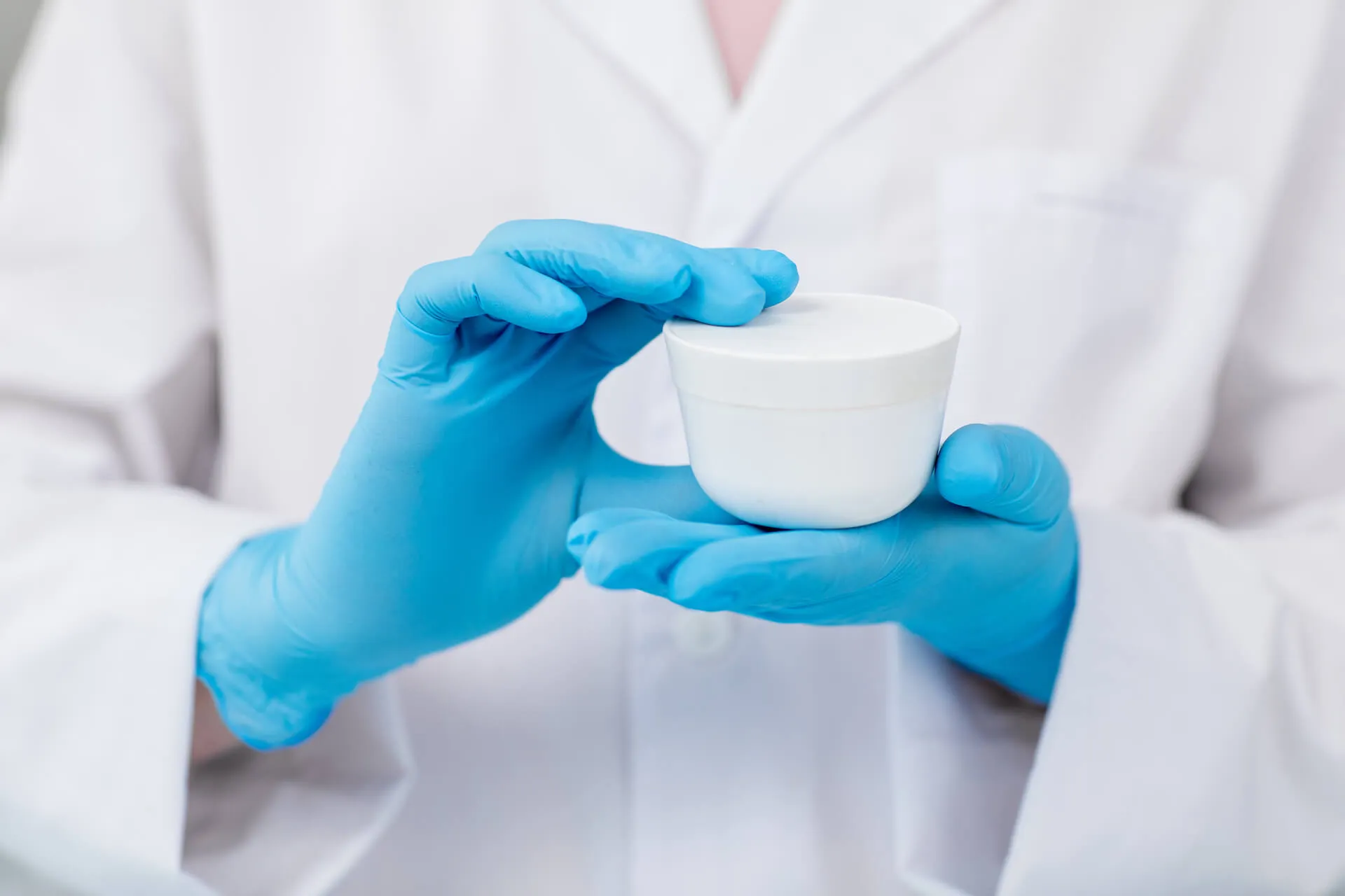 Why Doctors Are Using Scream Cream for Female Orgasmic Disorder - Strut ...