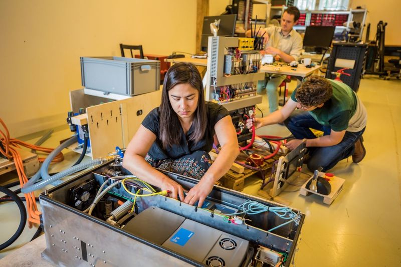 Flying Fish - Electric Propulsion for Boats and Ships