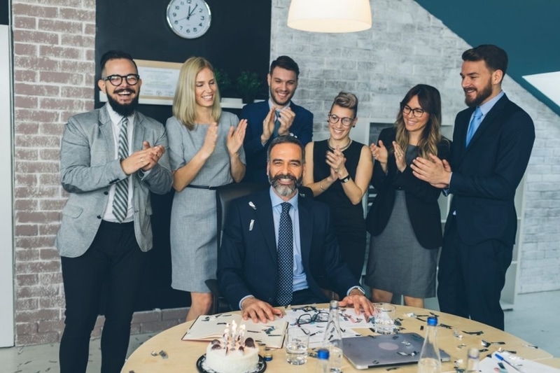 8 Ways to Use Group Videos at Work | Memento Blog