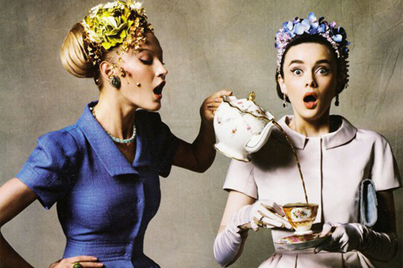 5 ways to style yourself pre-tea for high tea! | GlamCorner Blog