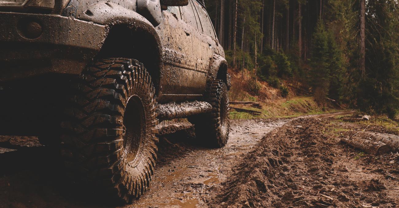 What Do I Need For Off Roading? | WeAirDown