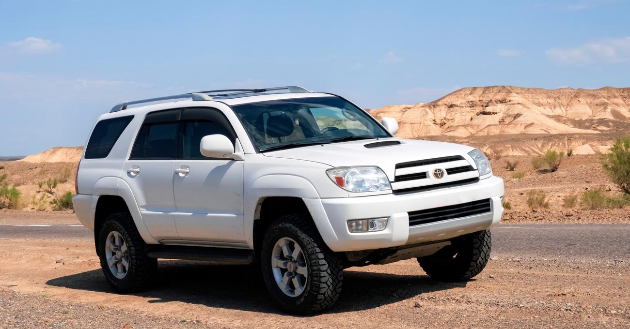 Best Tires For Toyota 4Runner | WeAirDown