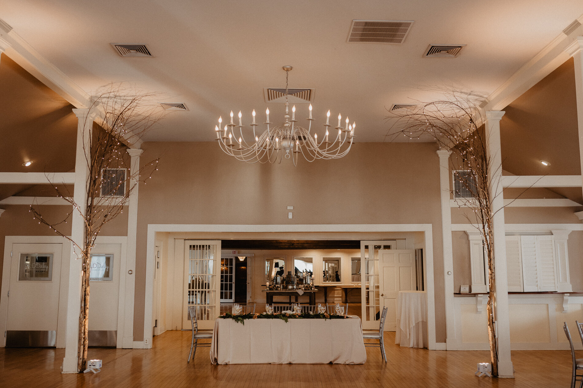 Old Daley on Crooked Lake Weddings | Nicole Nero Studio