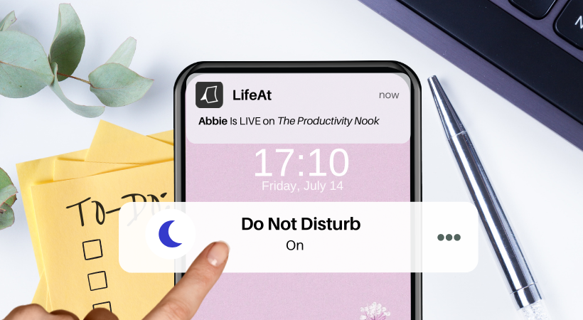 LifeAt : Virtual Co-Working Rooms