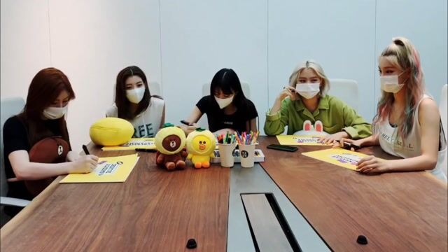 LifeAt: Explore your virtual focus environment