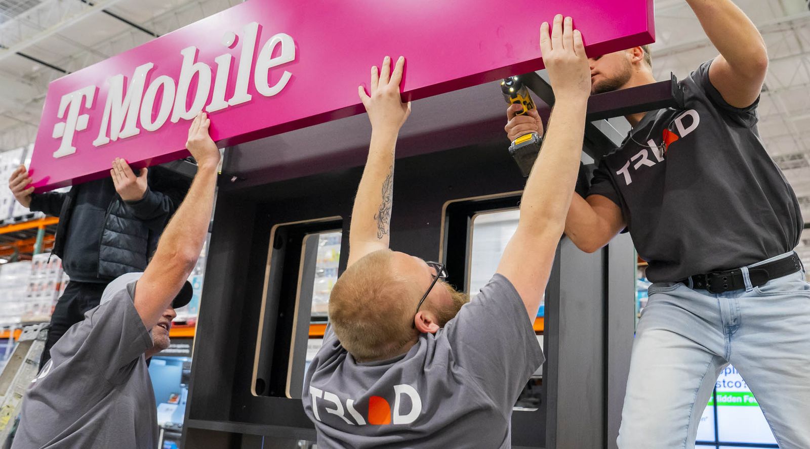 Triad makes T-Mobile’s store-within-a-store a reality. - Triad MFG