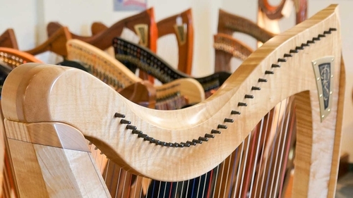 Lever Harps | Dusty Strings