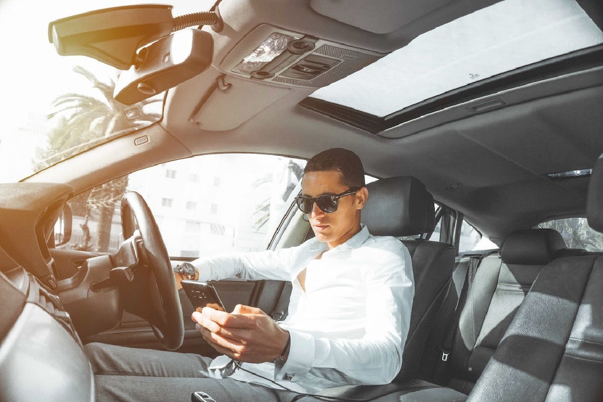 How Do I Become an Uber Driver in Australia - Quikcarbuyers.com.au