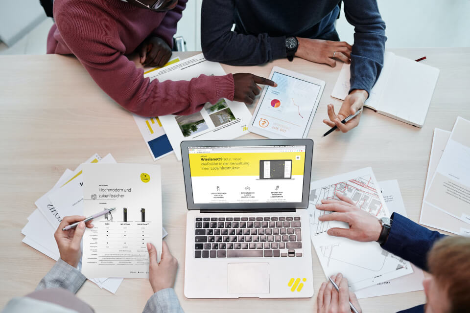 WirelaneOS | Wirelane