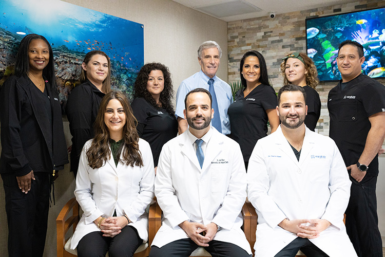 Dentist in Delray Beach FL 33483 | Emergency & Implants Delray Beach